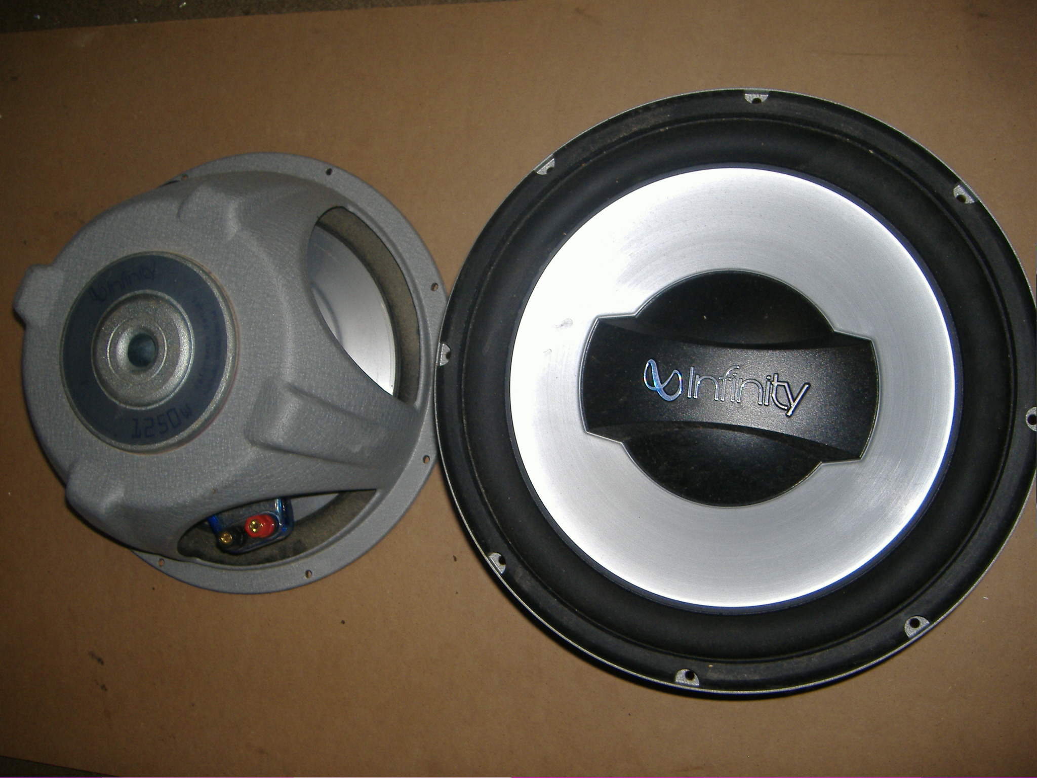 Infinity Reference für die GFK-Kiste... Bild - Infinity Subwoofer - 725 ...